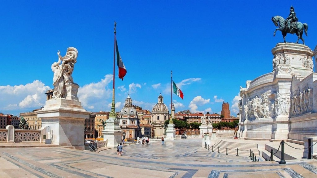 Rome, Italy Travel Guide - Must-See Attractions and Tips ...