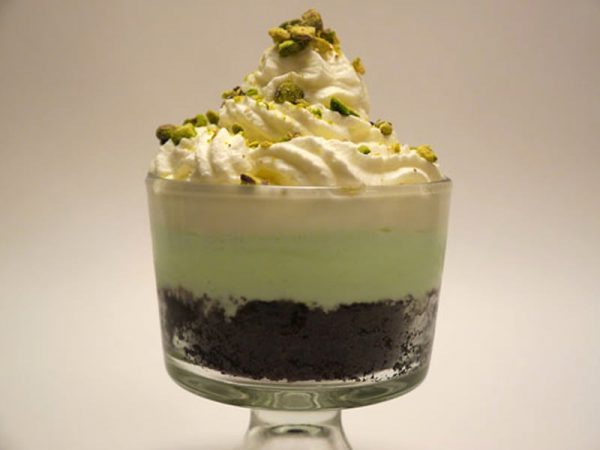 Spumoni Sundae Recipe - everybodylovesitalian.com