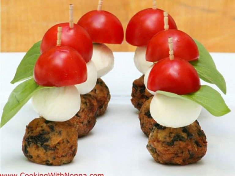 Broccoli Rabe and Italian Sausage Ball - everybodylovesitalian.com