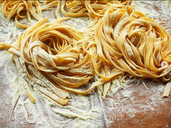 Home-made egg pasta - everybodylovesitalian.com