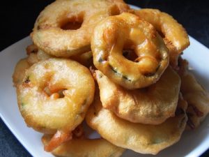 Beer-Battered Zucchini Rings - everybodylovesitalian.com