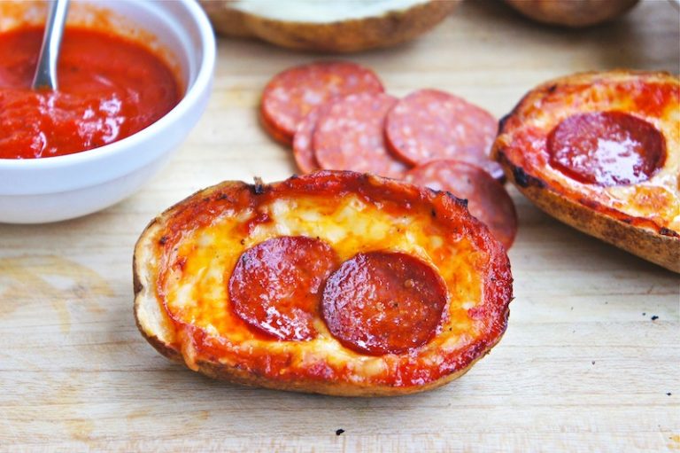 Baked Potato Skins “Pepperoni Pizza” - everybodylovesitalian.com